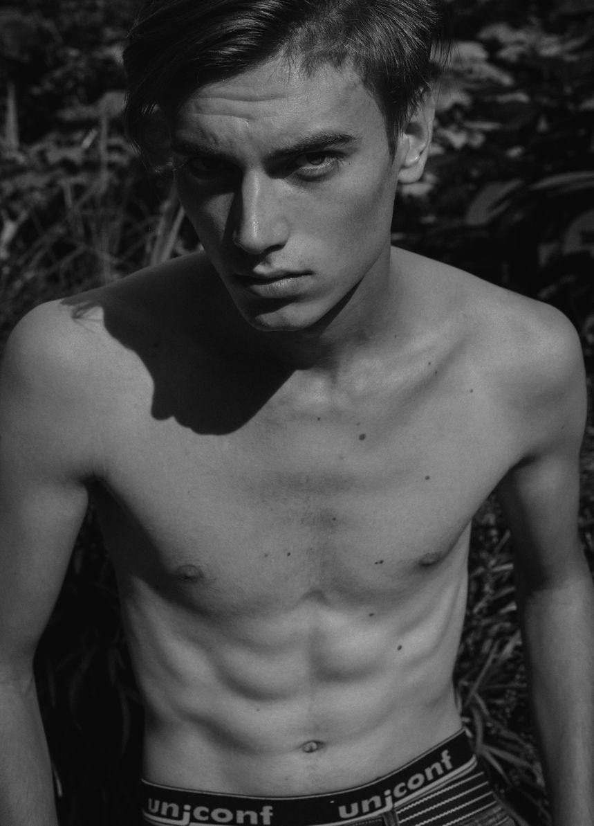 Eduard Badaluta by Christopher MC- Octobre 2014 (11) – #DEJAVUMODELSMANAGEMENT